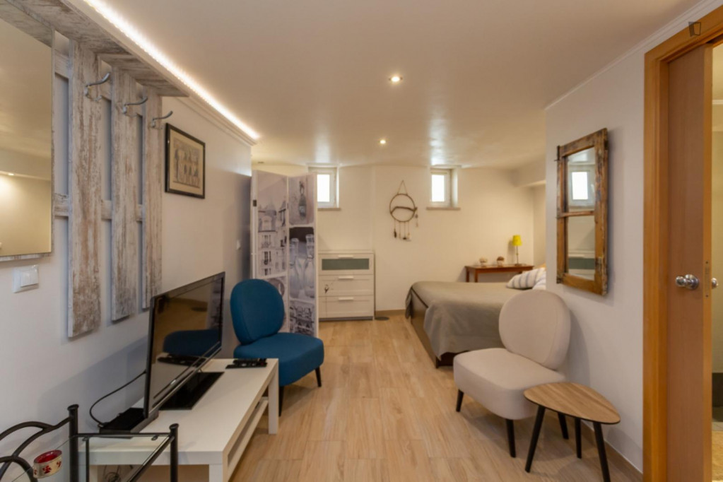 Appartement 1 pièce à 1290€ Lisbonne ()