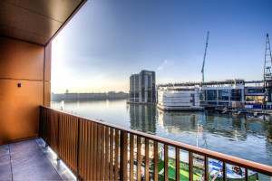 Canary Wharf Riverside, London | Casita Student Accommodation