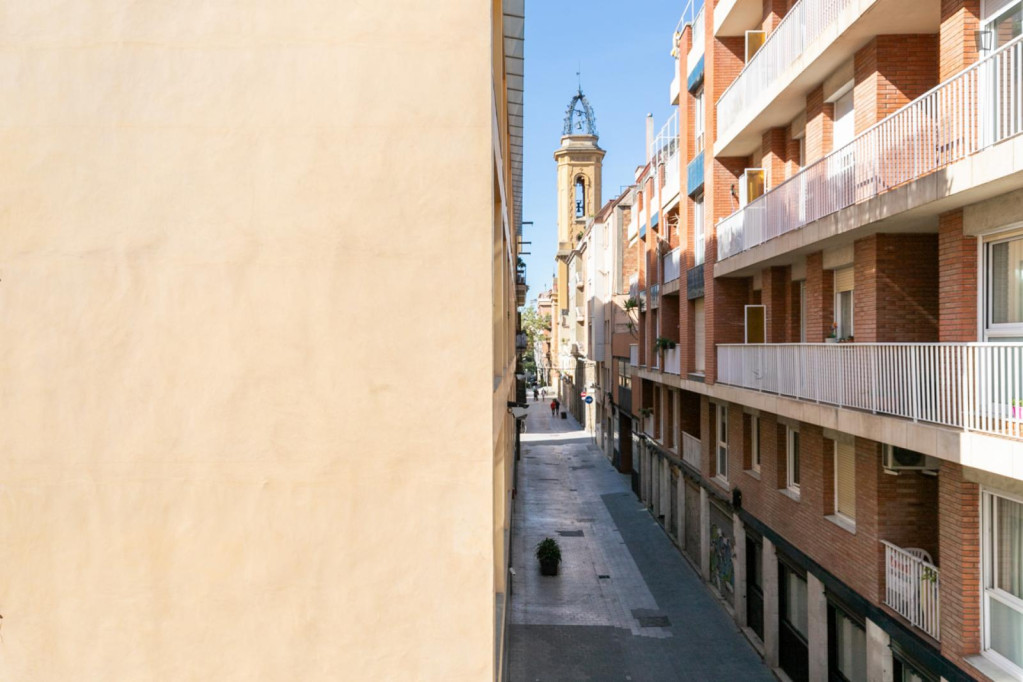 Monthly rental studio with terrace steps from L'illa Diagonal - Barcelone