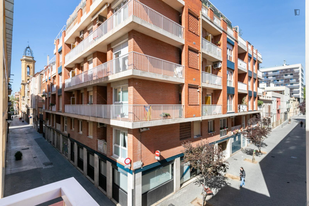 Monthly rental studio with terrace steps from L'illa Diagonal - Barcelone