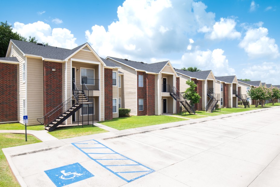 University Columns, NSU Housing, Natchitoches | Student Accommodation