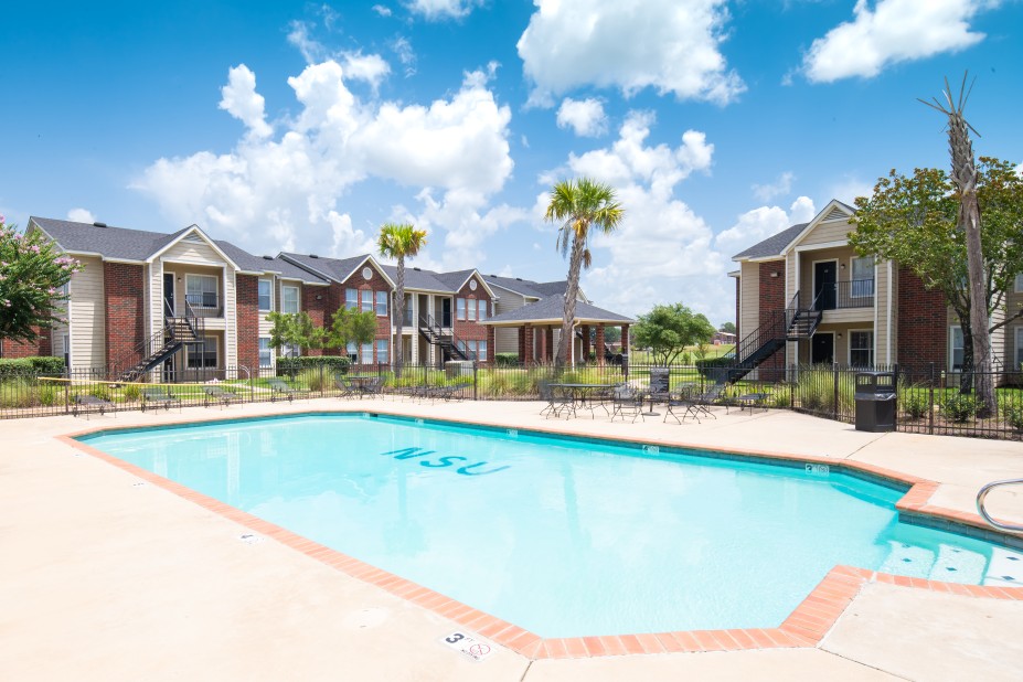 University Columns, NSU Housing, Natchitoches | Student Accommodation