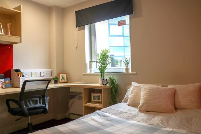 Nottingham Two Roost, Nottingham | Student Accommodation